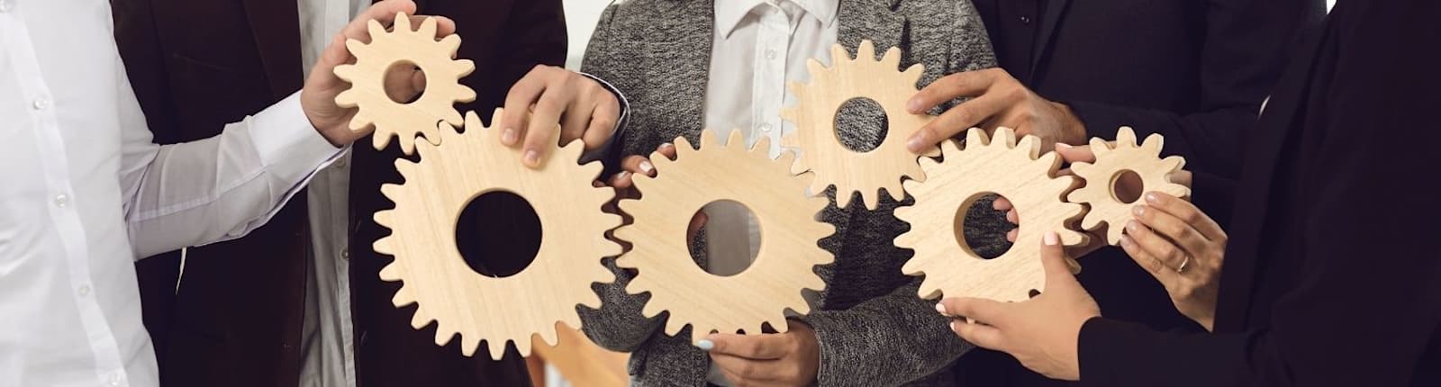 Experts call on government for better SEND training - Twinkl