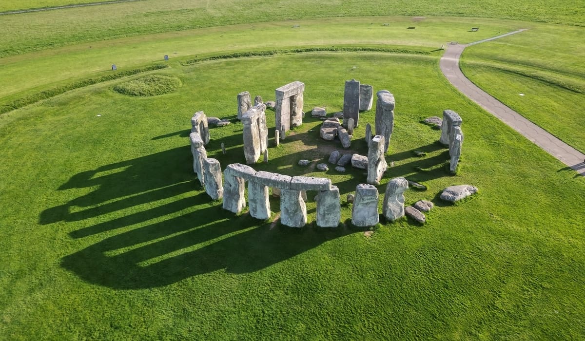 Stonehenge: Altar Stone Came from Scotland, Says Study - Twinkl NewsRoom Stonehenge: Altar Stone Came from Scotland, Says Study - Twinkl NewsRoom