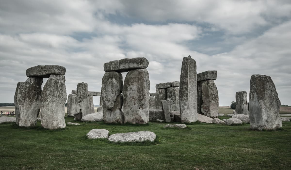 Stonehenge Rocks! - Twinkl NewsRoom - Twinkl