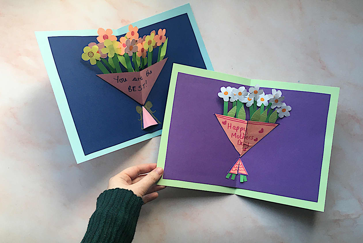 Ziua Mamei: Buchet de flori – Felicitare 3D (teacher made)