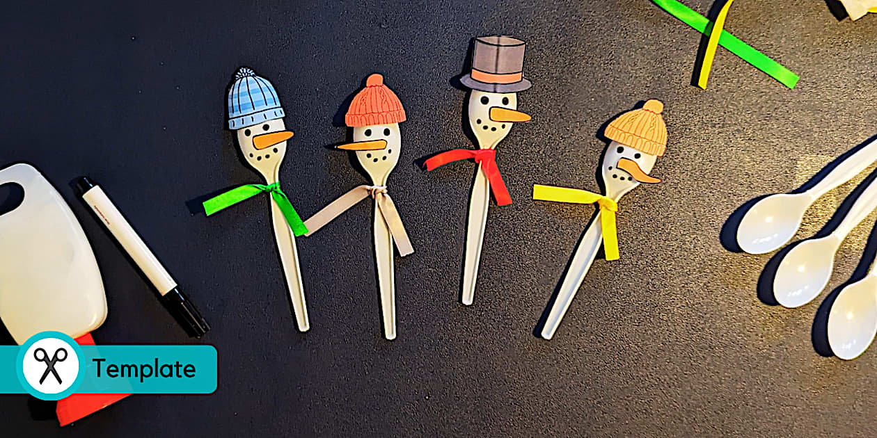 Plastic Spoon Snowman Craft | Winter Crafts