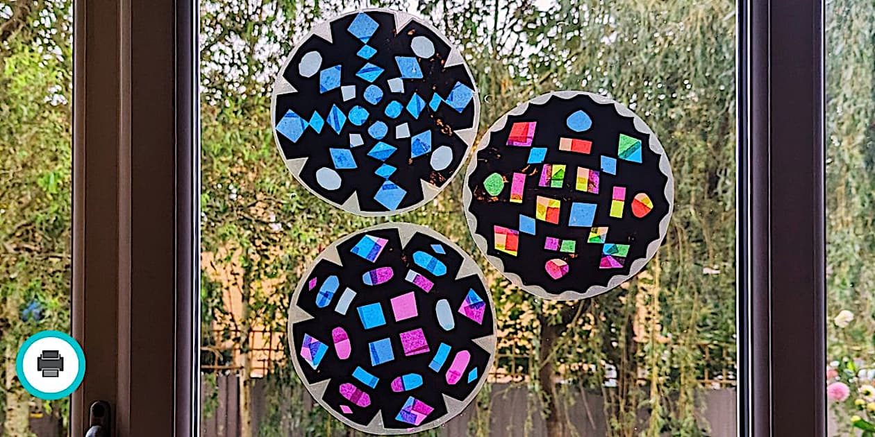 Snowflake Sun Catchers | Christmas Crafts