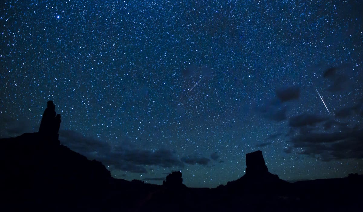 Lyrid Meteor Shower - Twinkl NewsRoom - Twinkl