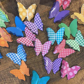 FREE Spring Craft: Blooming Amazing Blossom Trees! - Twinkl