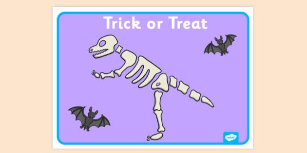 FREE! - Dinosaur Halloween Poster for Display | Primary Resources