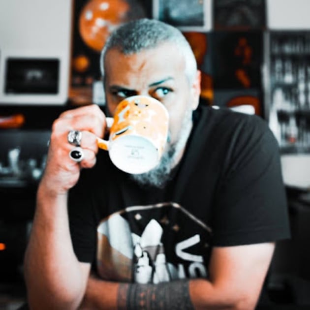 من الشمس إلى نبتون: رحلة داخل مجموعتنا الشمسية