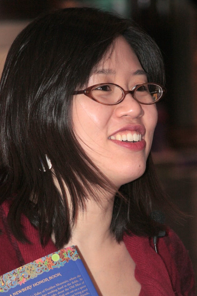 Author Grace Lin | Female Children's Authors | Twinkl USA
