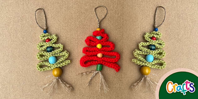 Christmas Tree Decoration Crochet Pattern | Twinkl Crafts
