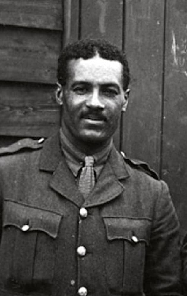 Who Do We Remember on Remembrance Day? - Twinkl