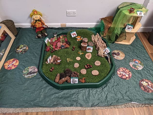 Early Years Autumn Activities for Toddlers (Ages 2-3)