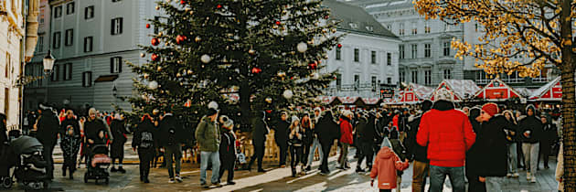 Catch up on the countdown to Christmas: Keeping costs down and magic alive