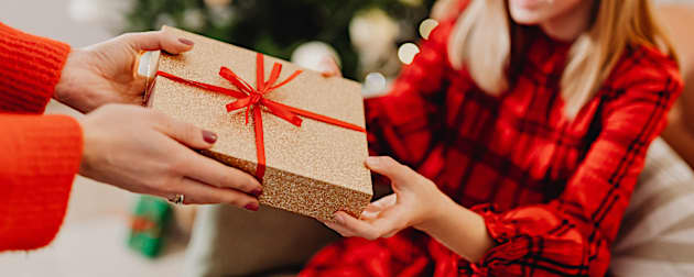 Low cost or no cost Christmas gift ideas for teenagers