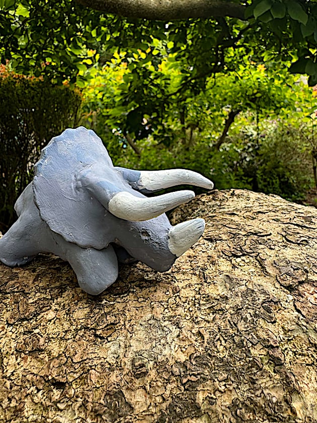 Champions of Art: Stomp, Swim and Soar - 3D Dinos! - Twinkl