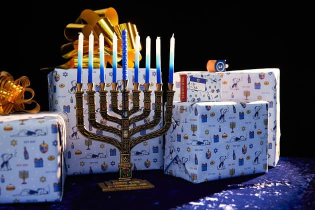 How do you celebrate Hanukkah with young children? - Twinkl