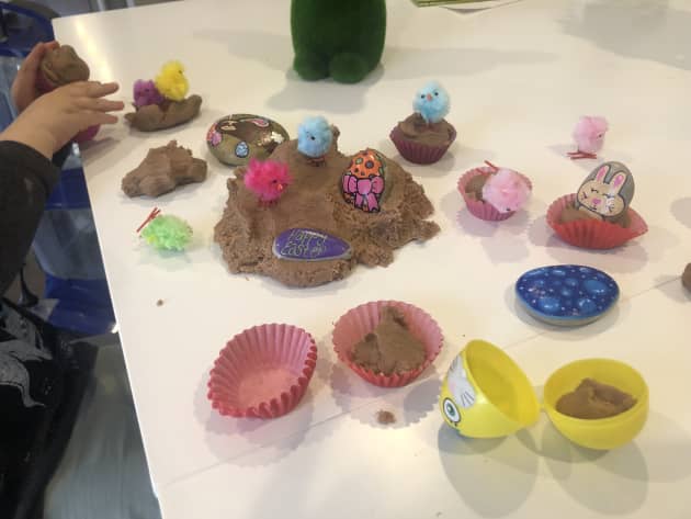 Egg-cellent Easter Sensory Fun - Twinkl
