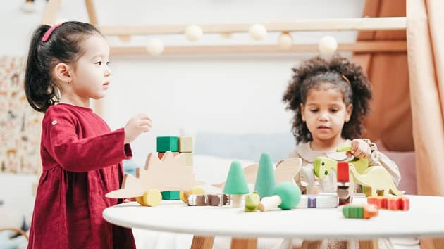 Activities on Shapes for Preschoolers丨Shape Activities for Preschool.