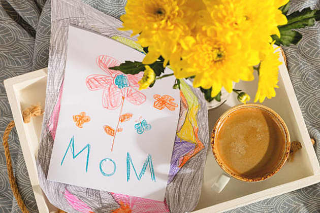 5 Meaningful Mother's Day Crafts for Preschoolers | Twinkl