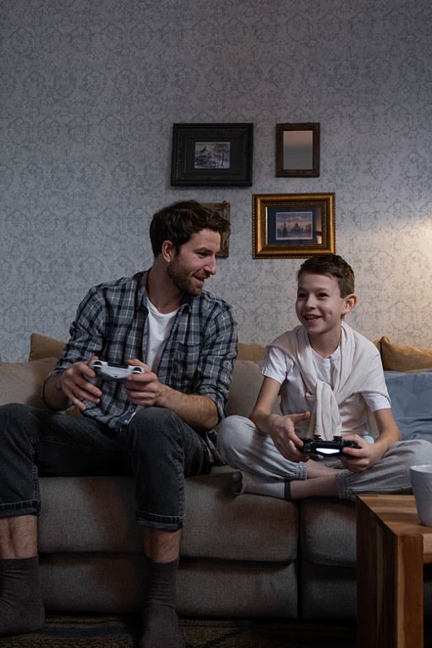 Parents, children and keeping children safe online: gaming