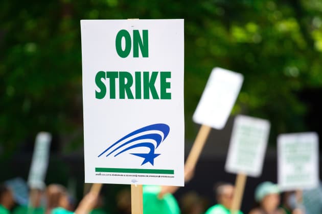 Teachers: What to expect on strike day - Twinkl Digest Education News