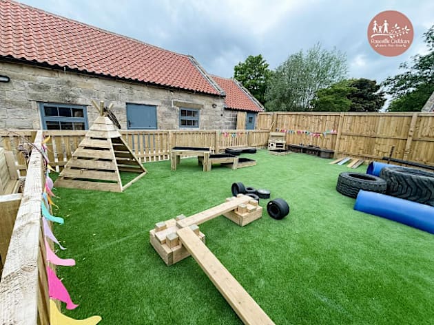 How to Embrace Outdoor Play in Any Weather - Twinkl