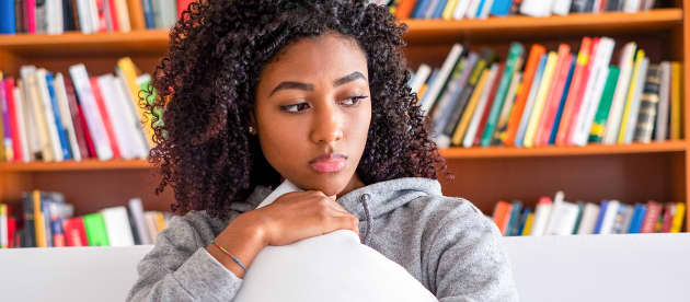 How to recognise the early warning signs of anxiety in teenagers